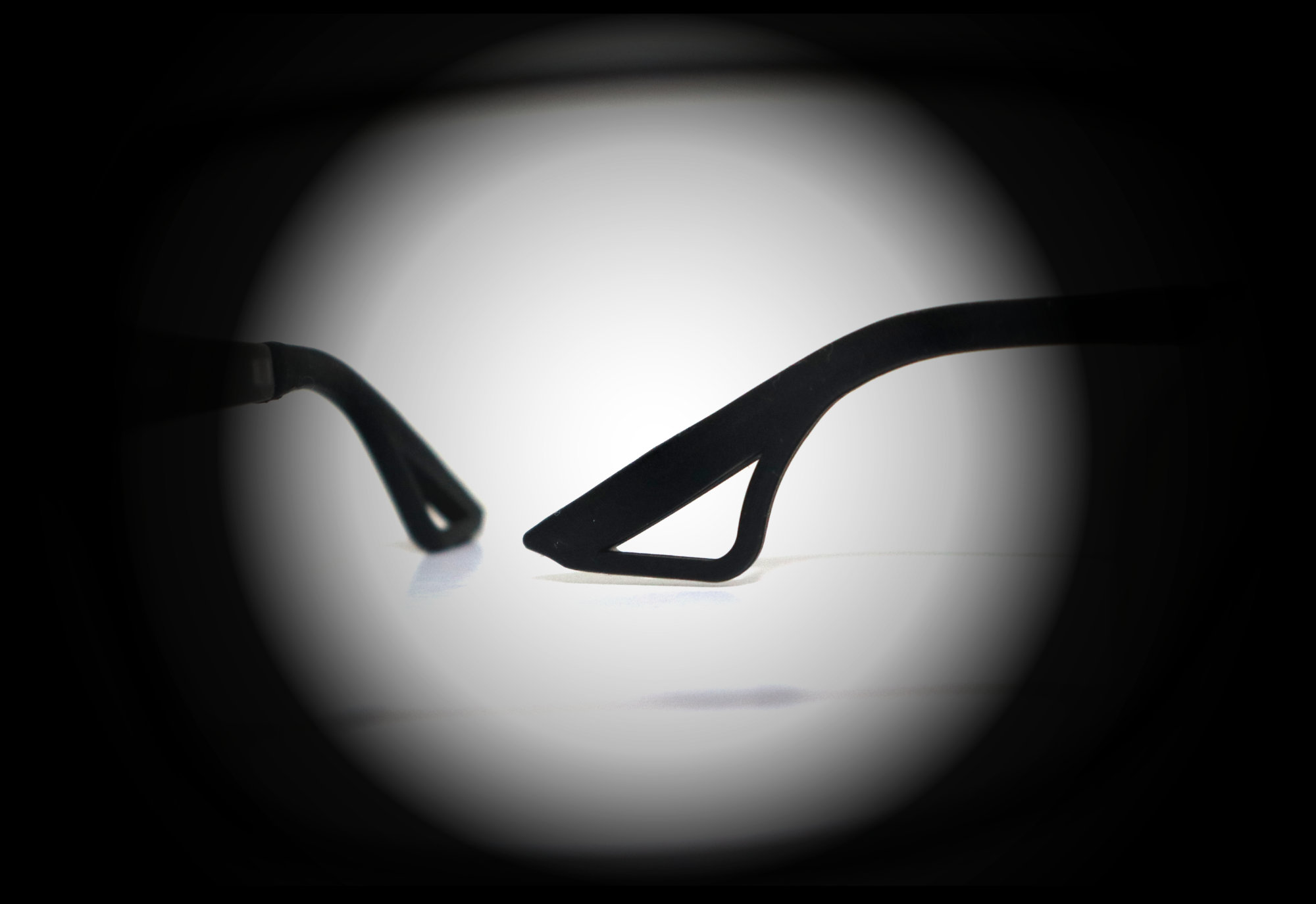 Beta-Simplicity VASAC Eyewear - Visual Aperture Stability and Coverage